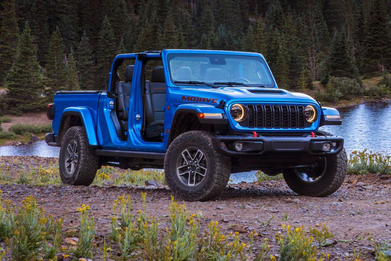 Used Jeep Gladiator for Sale in Salem, OR | Roberson Chrysler Dodge ...